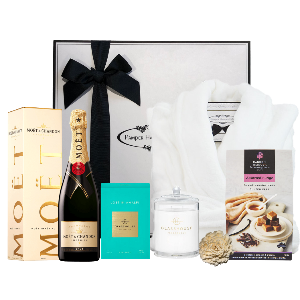 Mini Moet & Candle Pamper Hamper | Gifts For Her